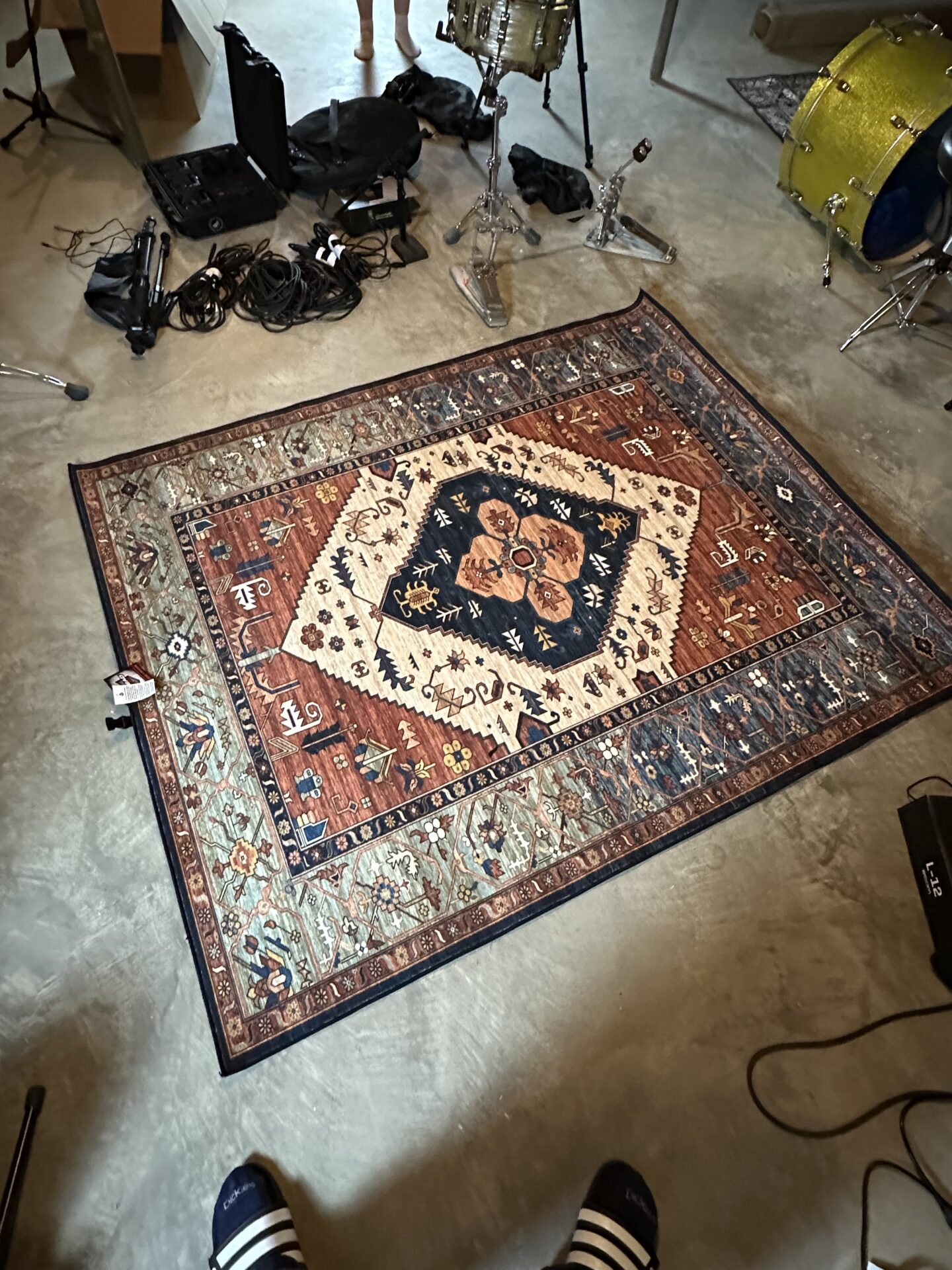 The Top 10 Best Drum Rugs | The Best Drum Rug For All [September 2025]